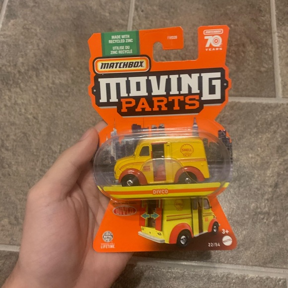 Mattel | Toys | Matchbox Divco Shell Moving Parts 7th Anniversary Truck ...